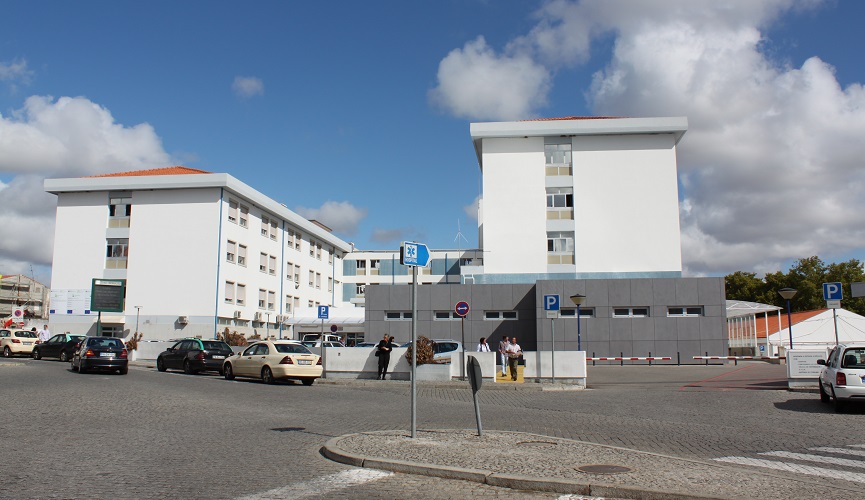 Hospital de Évora também é um festim para os prestadores de serviços ...